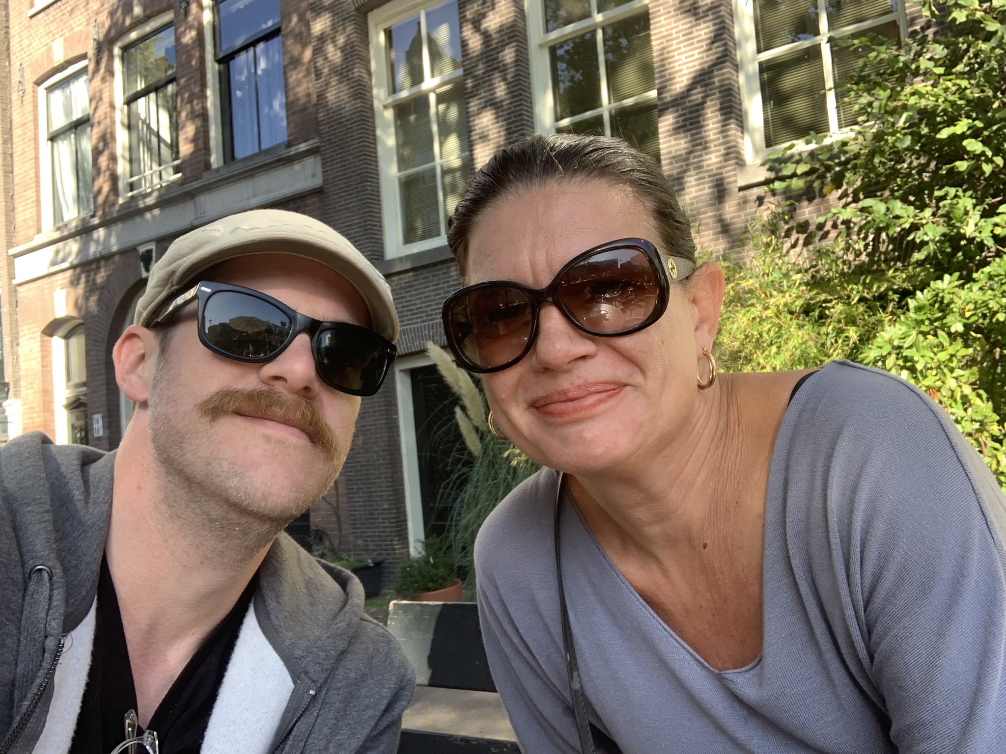 EE_ENEwU8AE2Qd9 – Rob Hart